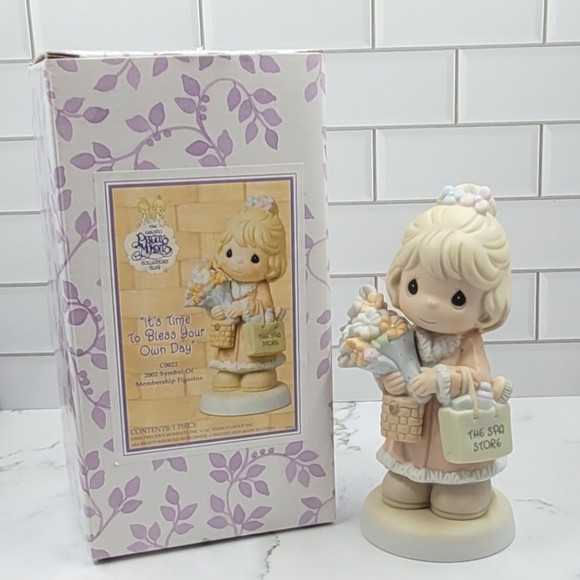 Precious Moments | Accents | Vintage 202 Precious Moments Its Time To ...